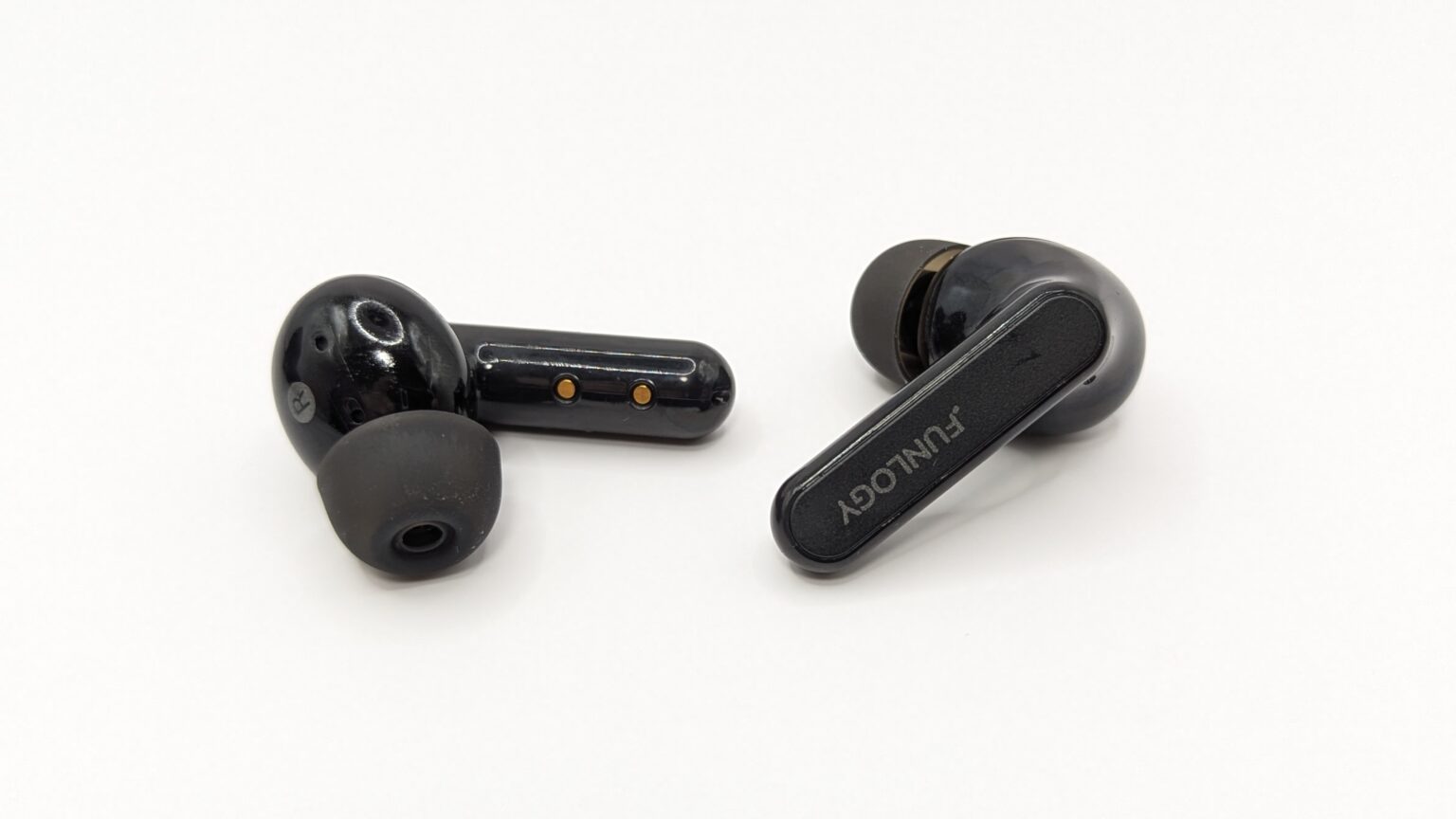 FUNLOGY Earbuds/Wired Earbuds レビュー 興味本位で買ってみた国内ブランドのワイヤレスイヤホン・有線イヤホンのコスパが凄すぎた - あらげのすすめ