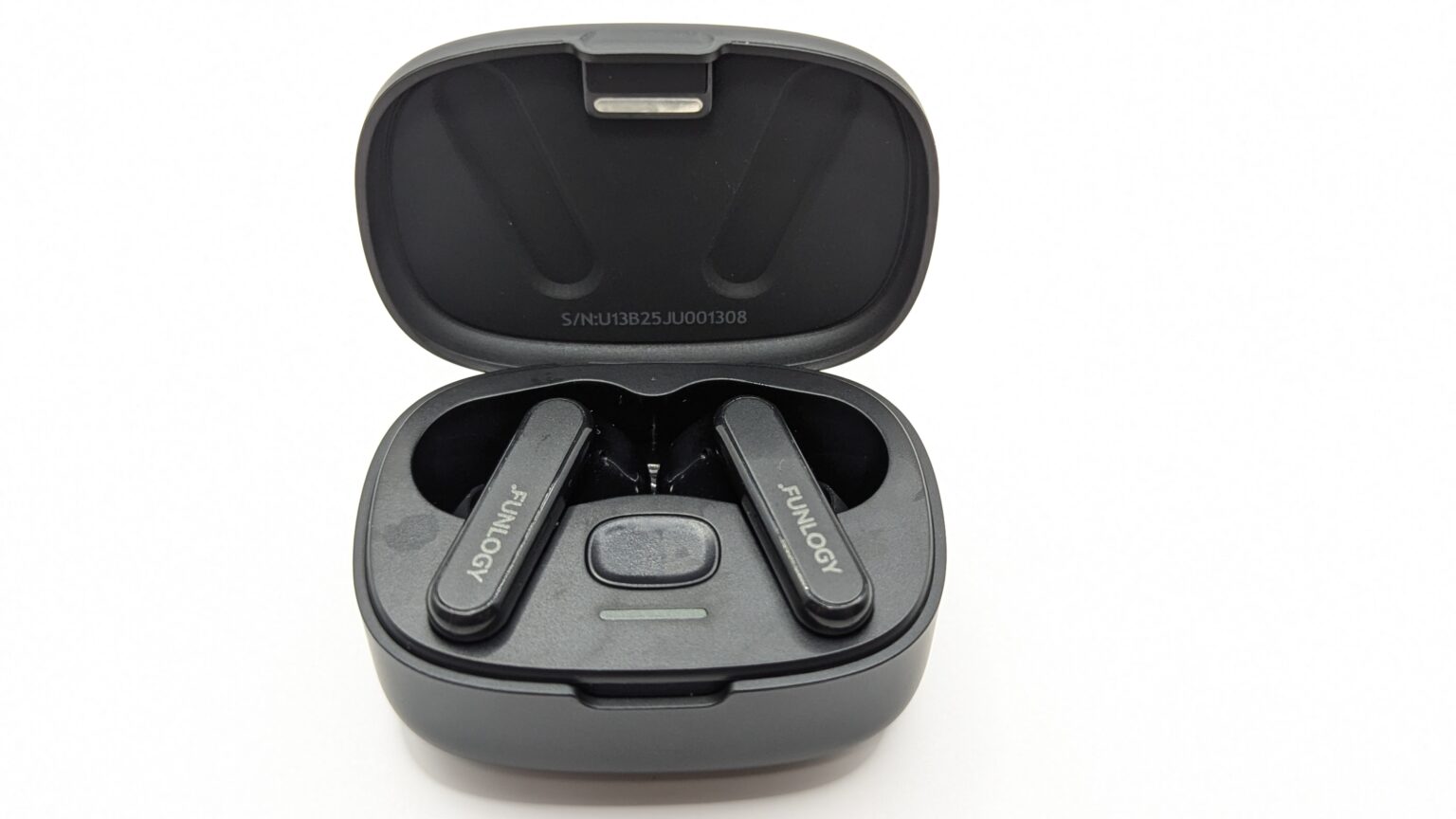 FUNLOGY Earbuds/Wired Earbuds レビュー 興味本位で買ってみた国内ブランドのワイヤレスイヤホン・有線イヤホンのコスパが凄すぎた - あらげのすすめ