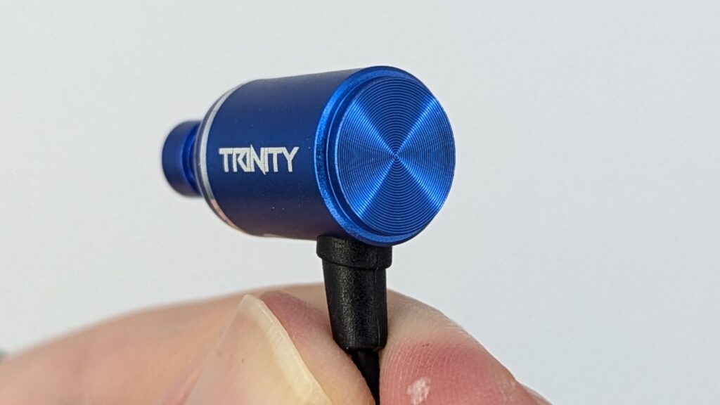 AZLA TRINITY（トリニティ） レビュー 有線イヤホンの世界に足を踏み入れるすべての人に薦めたいエントリーモデルの理想形 - あらげのすすめ