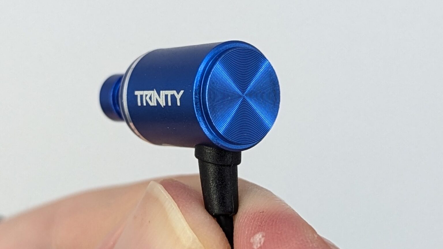 AZLA TRINITY（トリニティ） レビュー 有線イヤホンの世界に足を踏み入れるすべての人に薦めたいエントリーモデルの理想形 - あらげのすすめ